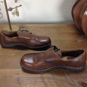 boc | Shoes | Boc Brown Leather Cushioned Insole Clogs | Poshmark